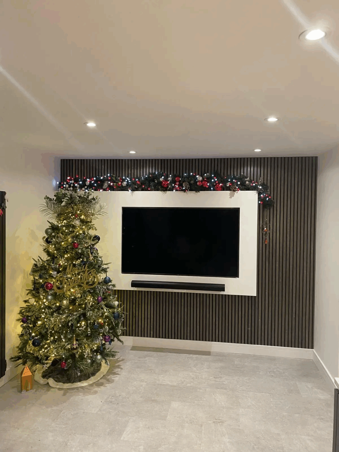 Media Walls Installations in Newhey | Space Installations